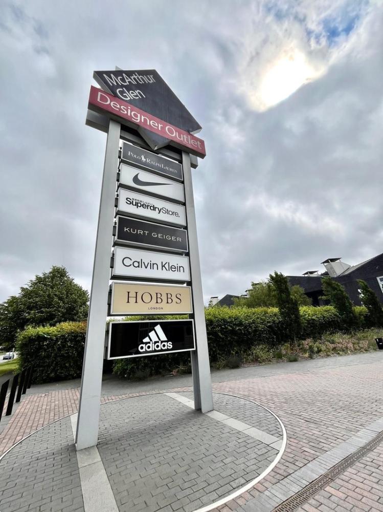 Ultimate Guide to Swindon Town: Attractions & Heritage